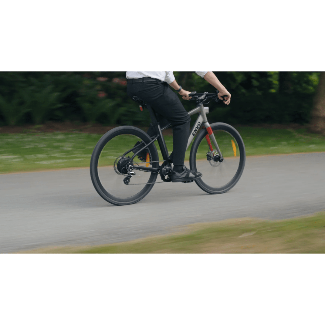ENVO Stax Electric Bike, Top Speed 20 mph — Current Riders