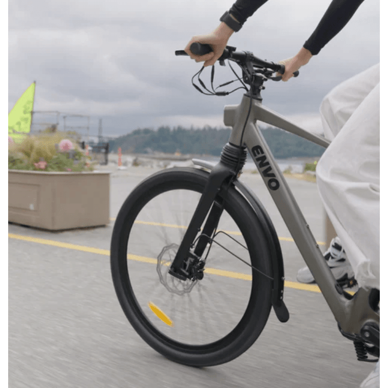 ENVO Stax Pro Electric Bike, Top Speed 20 mph — Current Riders